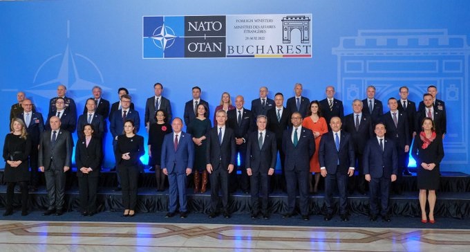Miniștrii de Externe din țările NATO discută, la București, despre ...