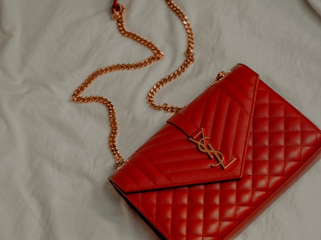 Caracteristicile unei genți de lux. Cum recunoști calitatea? (P ...