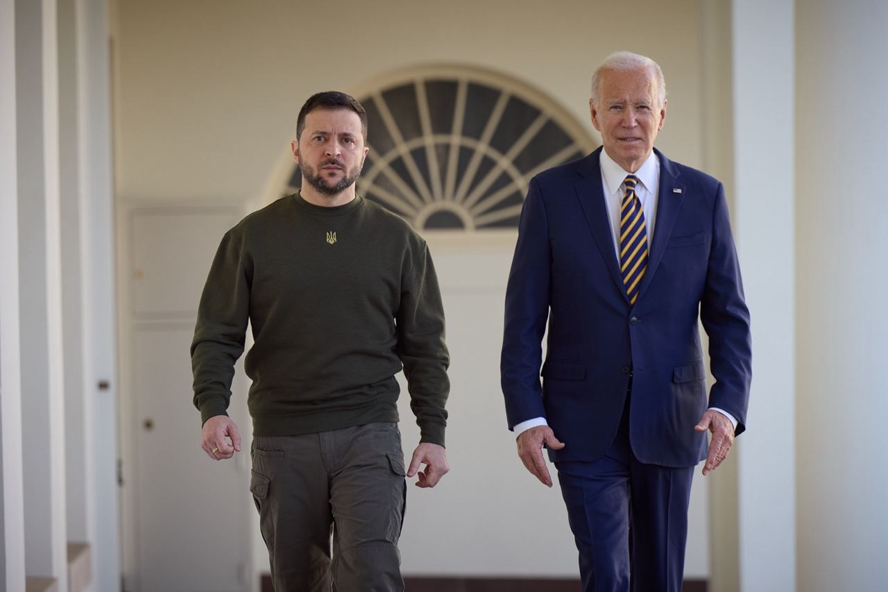 Joe Biden, la întâlnirea cu Zelenski: „Vom rămâne alături de voi cât ...