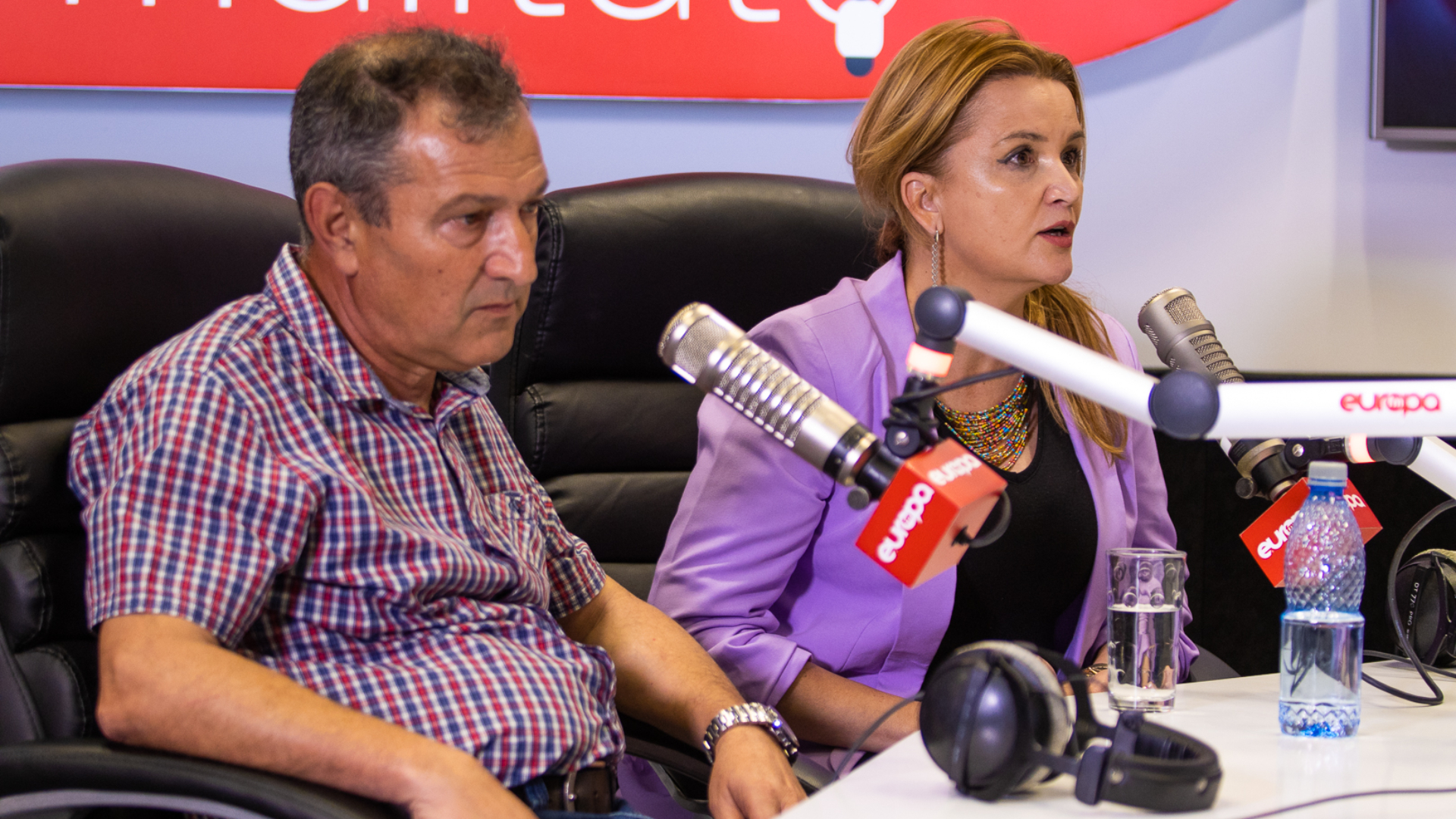 Coziana Zaharia și Marian Cârlig, doi profesori Merito, despre meseria ...