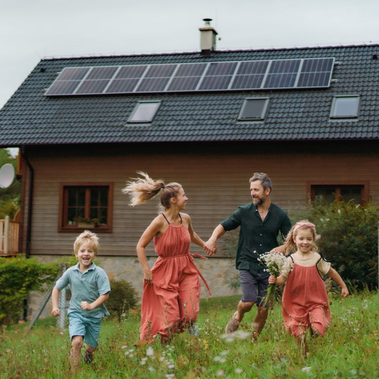 Cu E.ON Solar Home, te bucuri de independență energetică și costuri ...