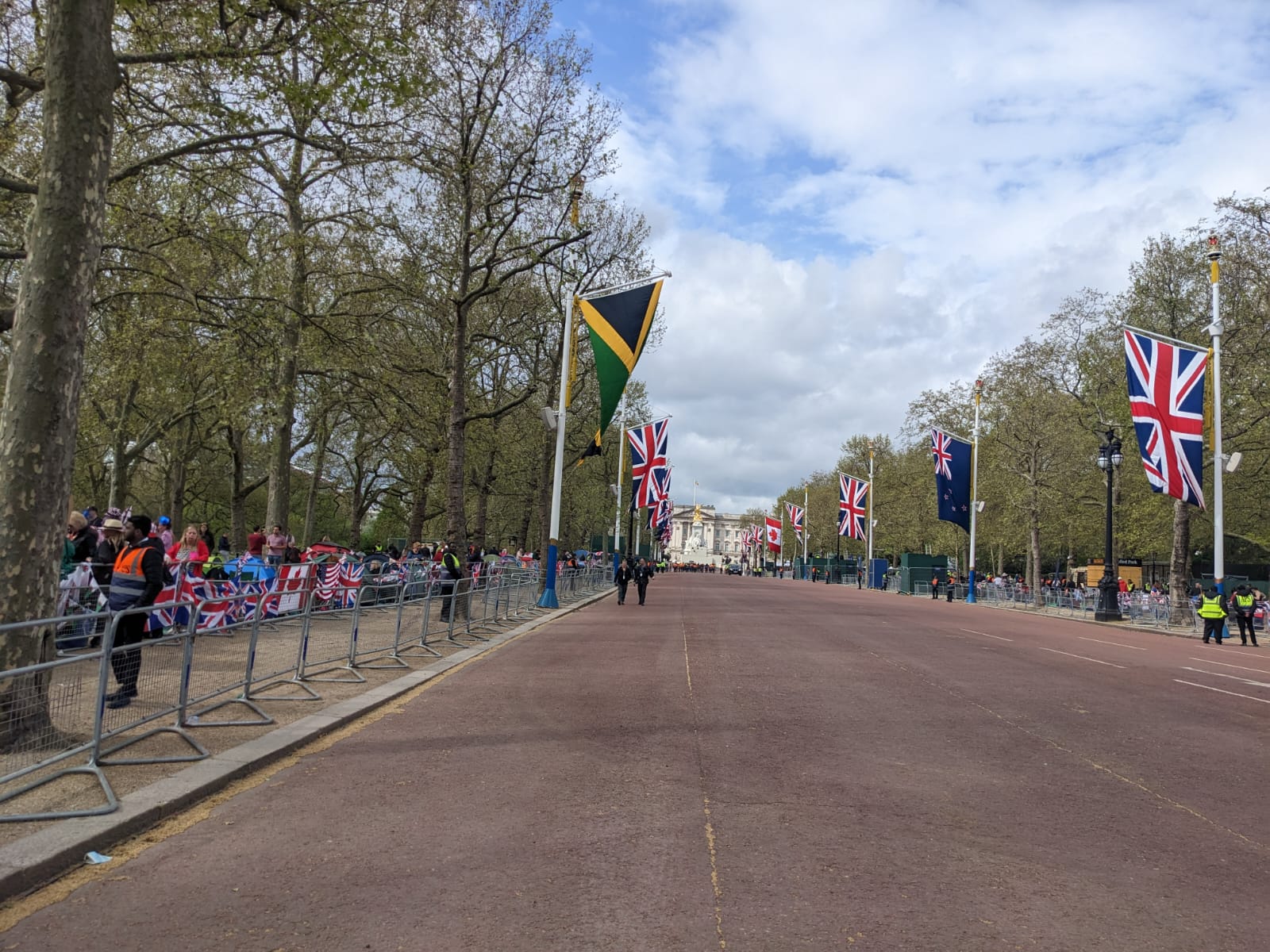 Lumea Europa FM: Cum au trăit spectatorii adunați la Londra ...