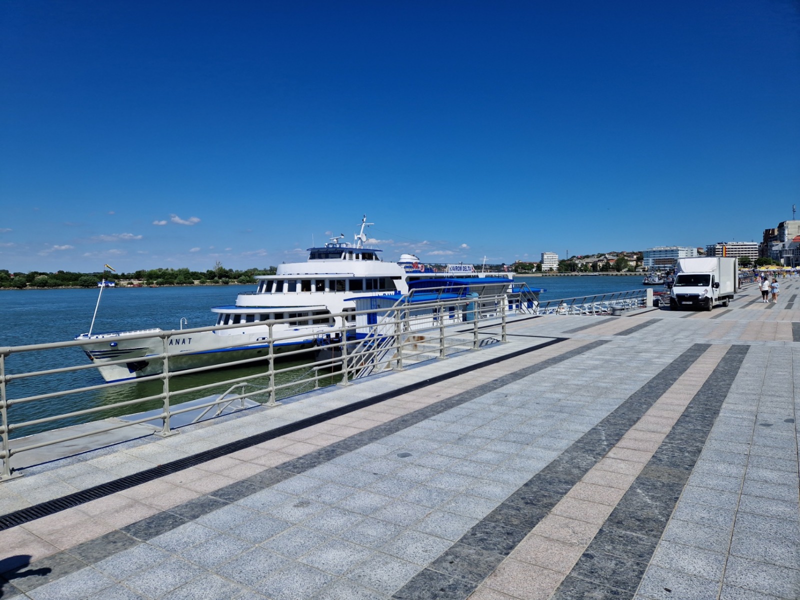 Festival în Tulcea cu ocazia inaugurării noii faleze a orașului : Europa FM