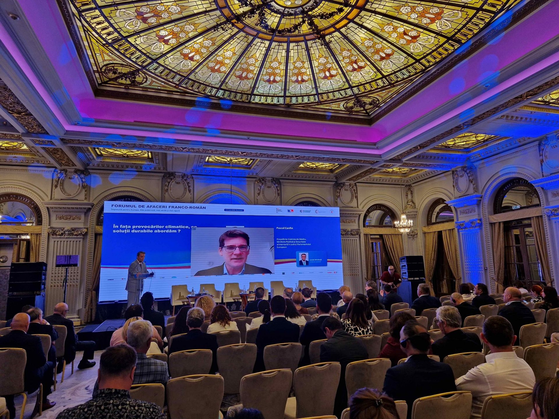 Forumul de afaceri franco-român 2023: Peste 125 de mii de angajați ...