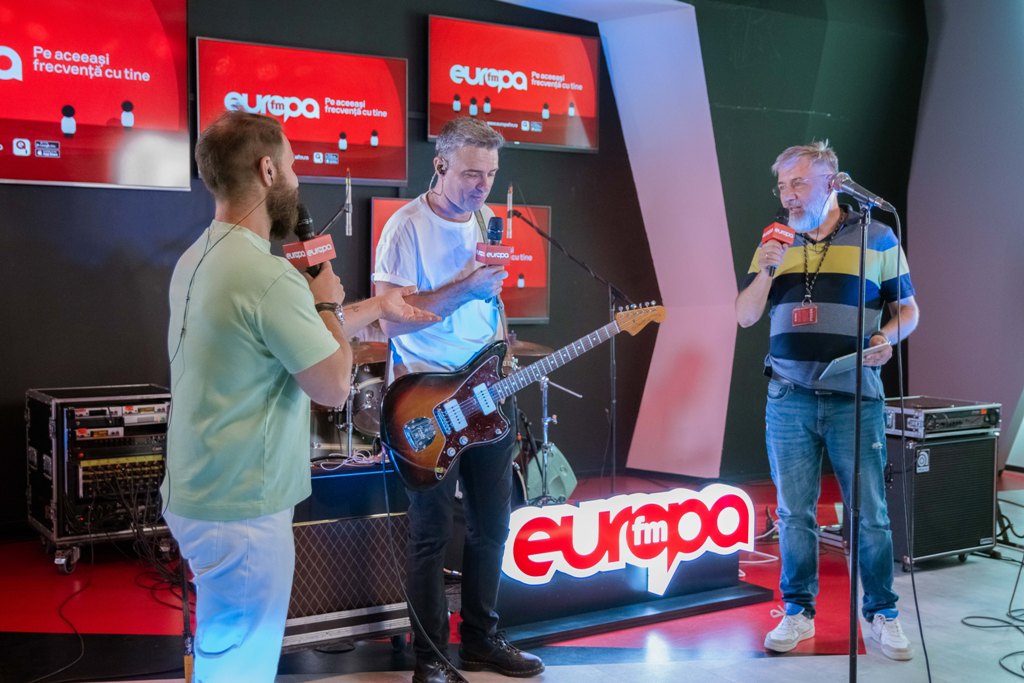 Vunk a lansat în Deșteptarea de Vară piesa “Ochi de blugi” | VIDEO ...