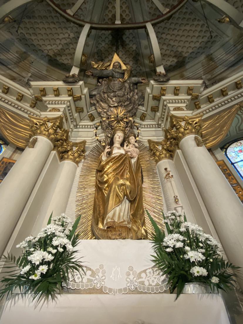 Biserica Sfânta Maria din Șumuleu Ciuc, un loc de rugăciune plin de ...