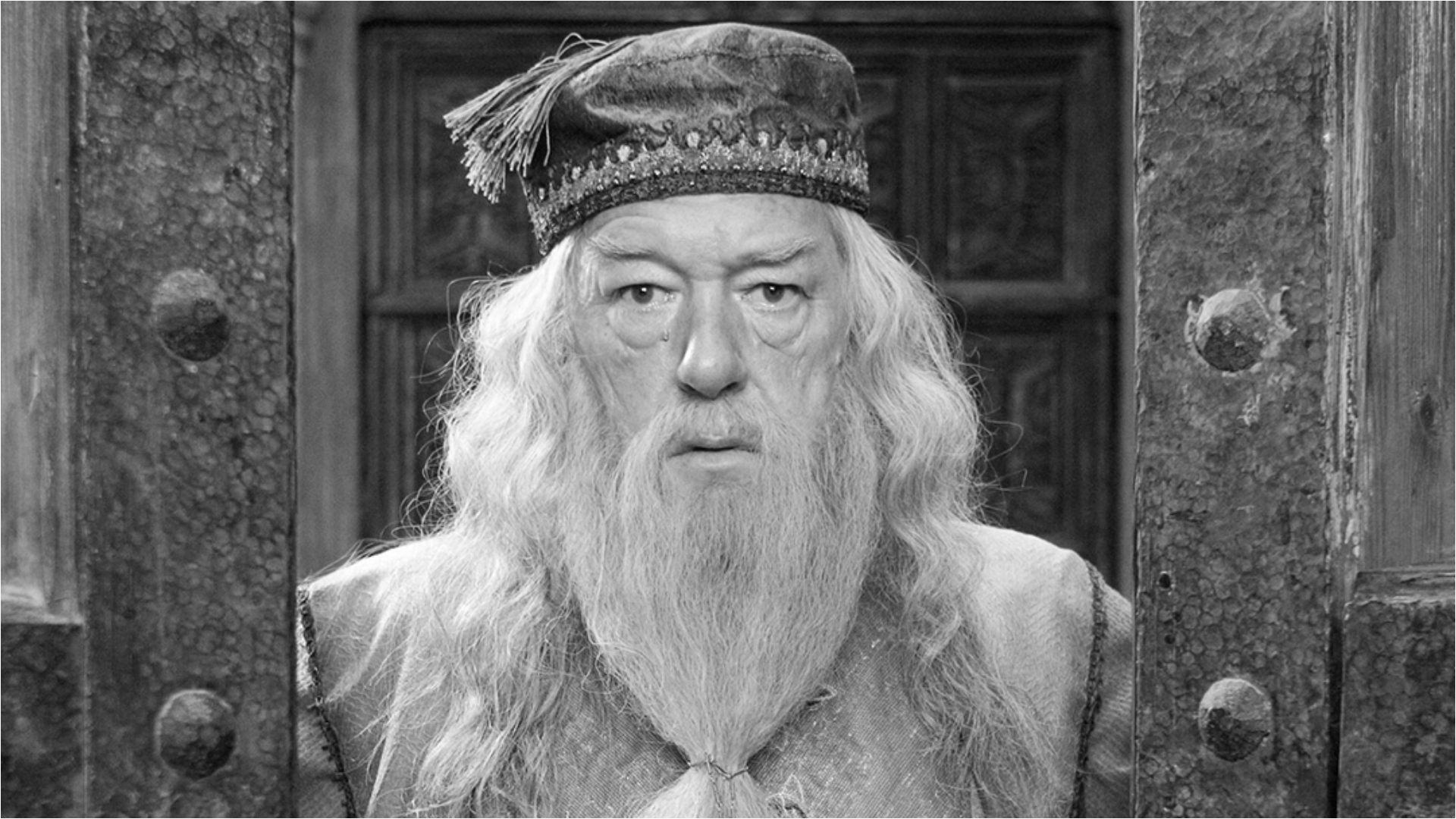 Actorul Michael Gambon – Albus Dumbledore din „Harry Potter” – a murit ...