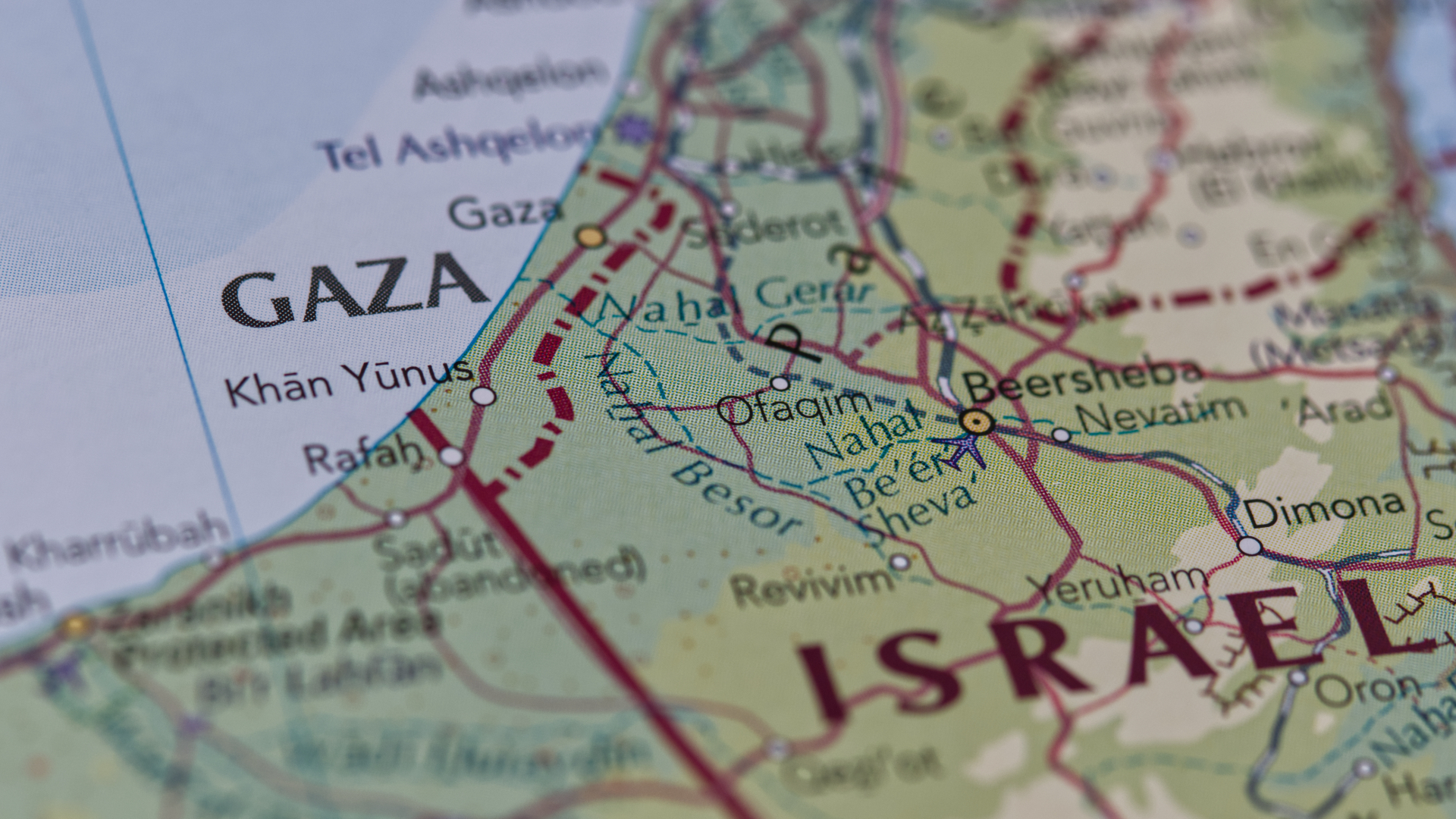 Israelul l-a arestat pe purtătorul de cuvânt al HAMAS, Hassan Yousef ...