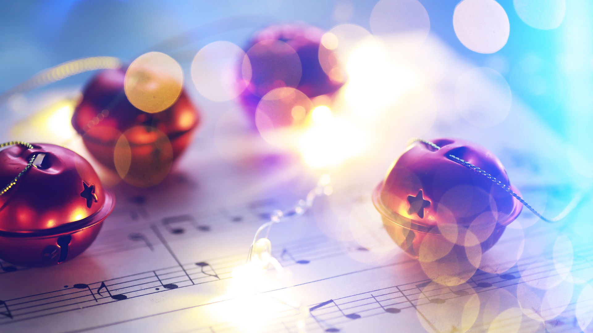 Colinde românești de Crăciun: 7 playlisturi pe care să le asculți ...