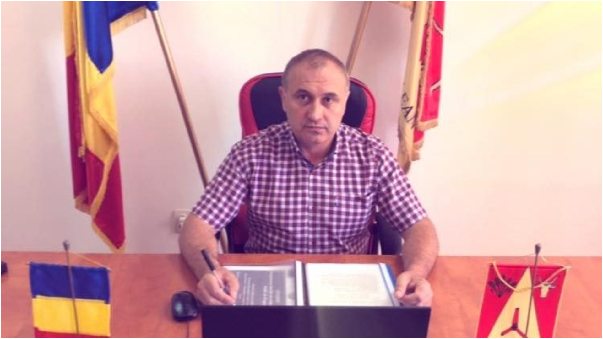 Buzău: Primarul unei localități, anchetat pentru infracțiuni de mediu. Edilul este suspectat că ...