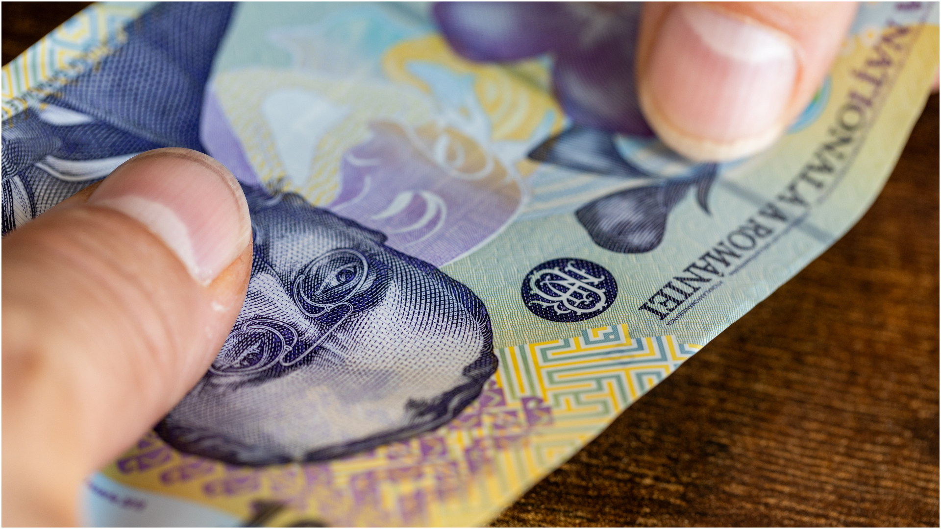 Vrancea: Peste 23.000 de bancnote false, în valoare de peste patru ...