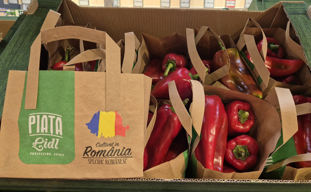 Prospețime și savoare într-o diversitate de legume și fructe din ...