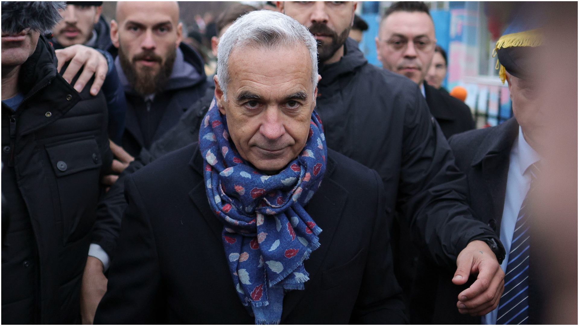 Călin Georgescu a ieșit de la audieri după aproape 6 ore. Primele declarații făcute : Europa FM