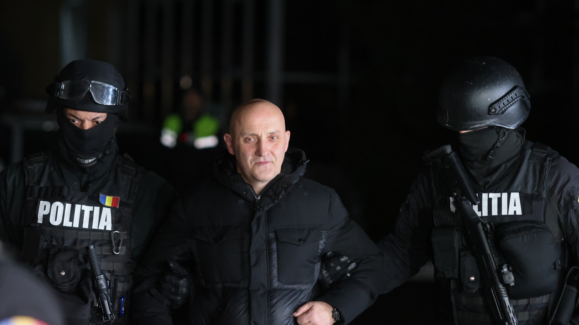 Mercenarul Horațiu Potra și fiul său, reținuți în Dubai. Aceștia sunt ...