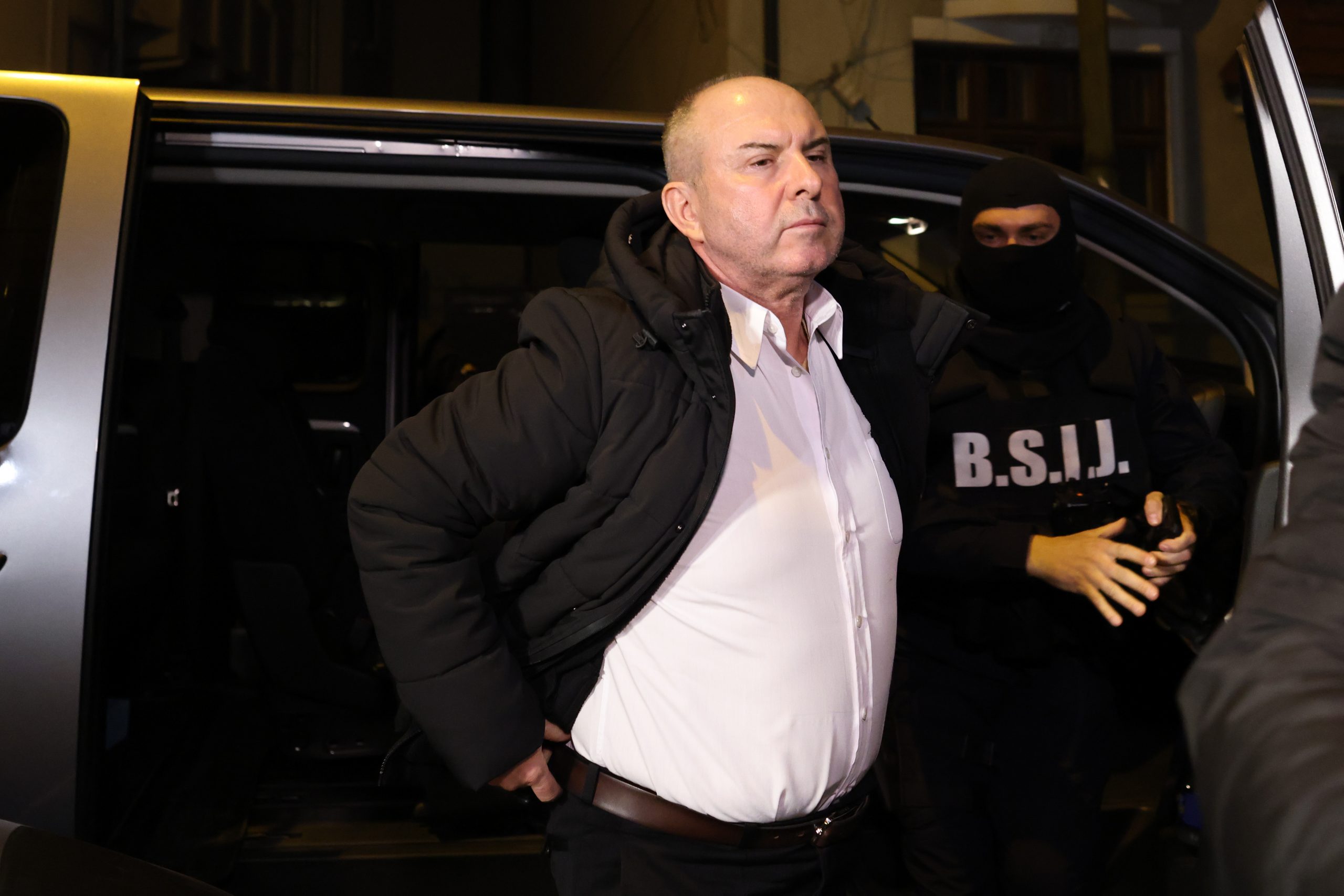 Corupție la Vârful Armatei Române: șeful Comandamentului Logistic – sub ...