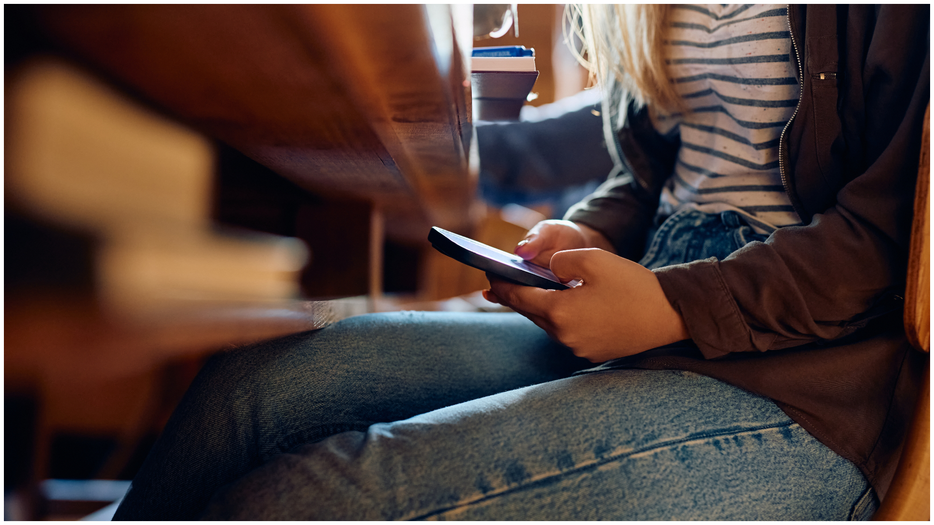 Ministrul Educației, revoltat după ce a văzut imagini cu elevi care ...