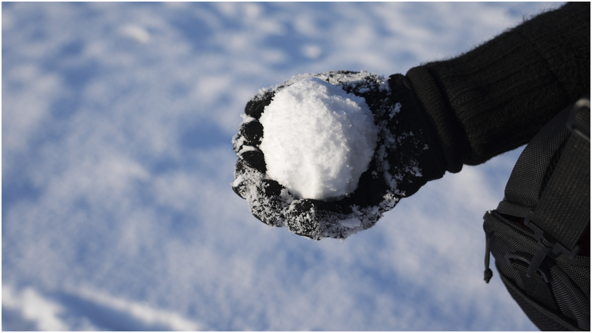 Deșteptarea: Un sat turistic din China a folosit zăpadă falsă în timpul ...