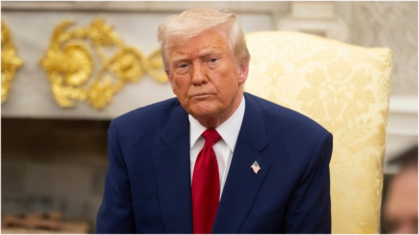 Donald Trump l-a numit pe Charlie Kirk „martir al libertății americane” și a acuzat din nou ...