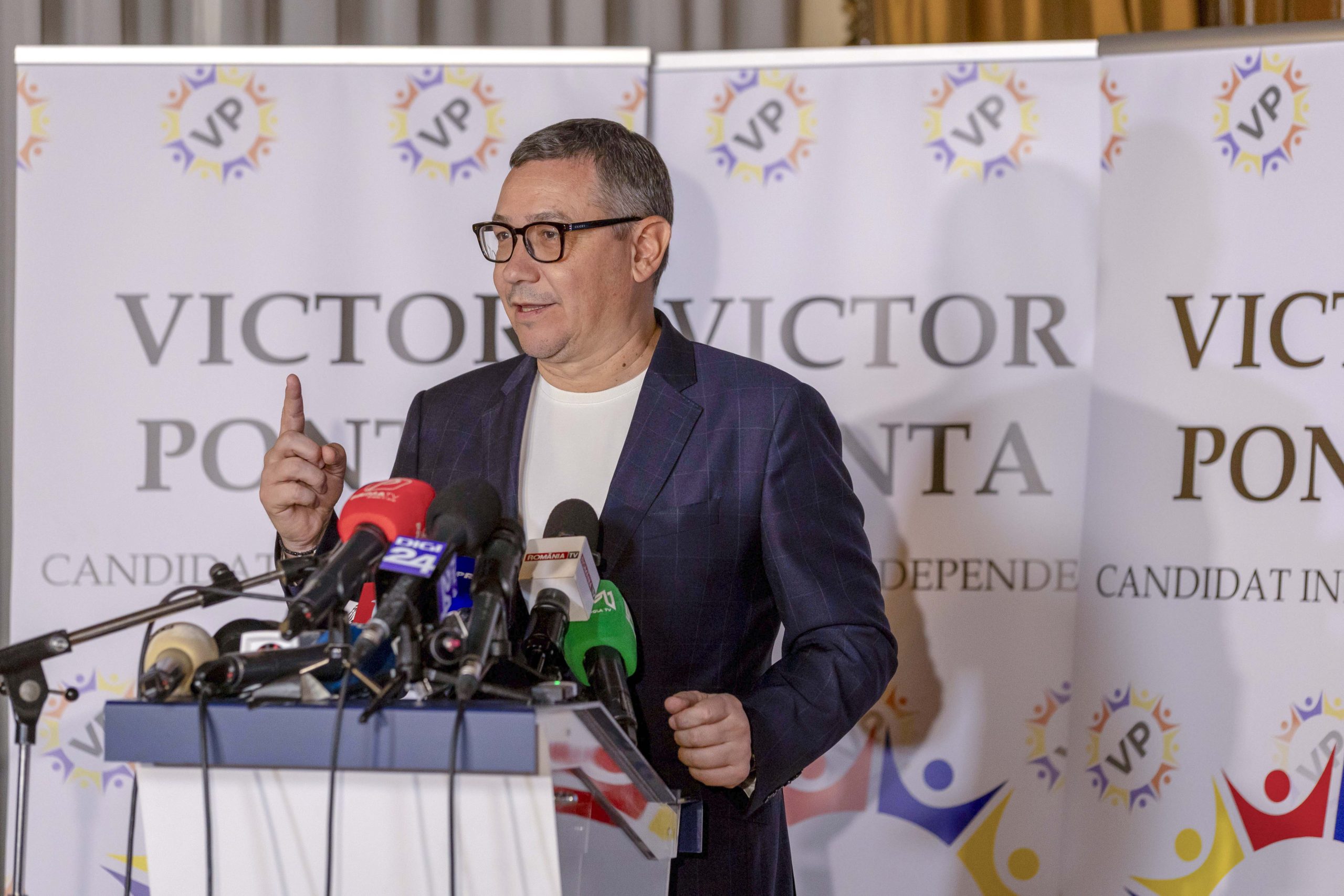 Victor Ponta declară că va face campanie pentru unul dintre candidații din turul 2. Ce spune ...
