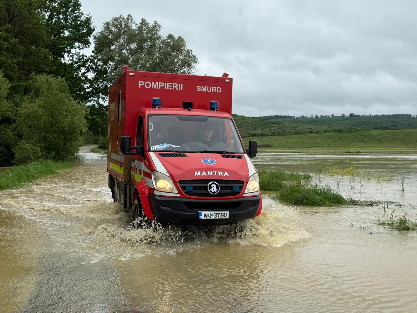 Cod roșu de inundații pe mai multe râuri din Moldova și Transilvania ...