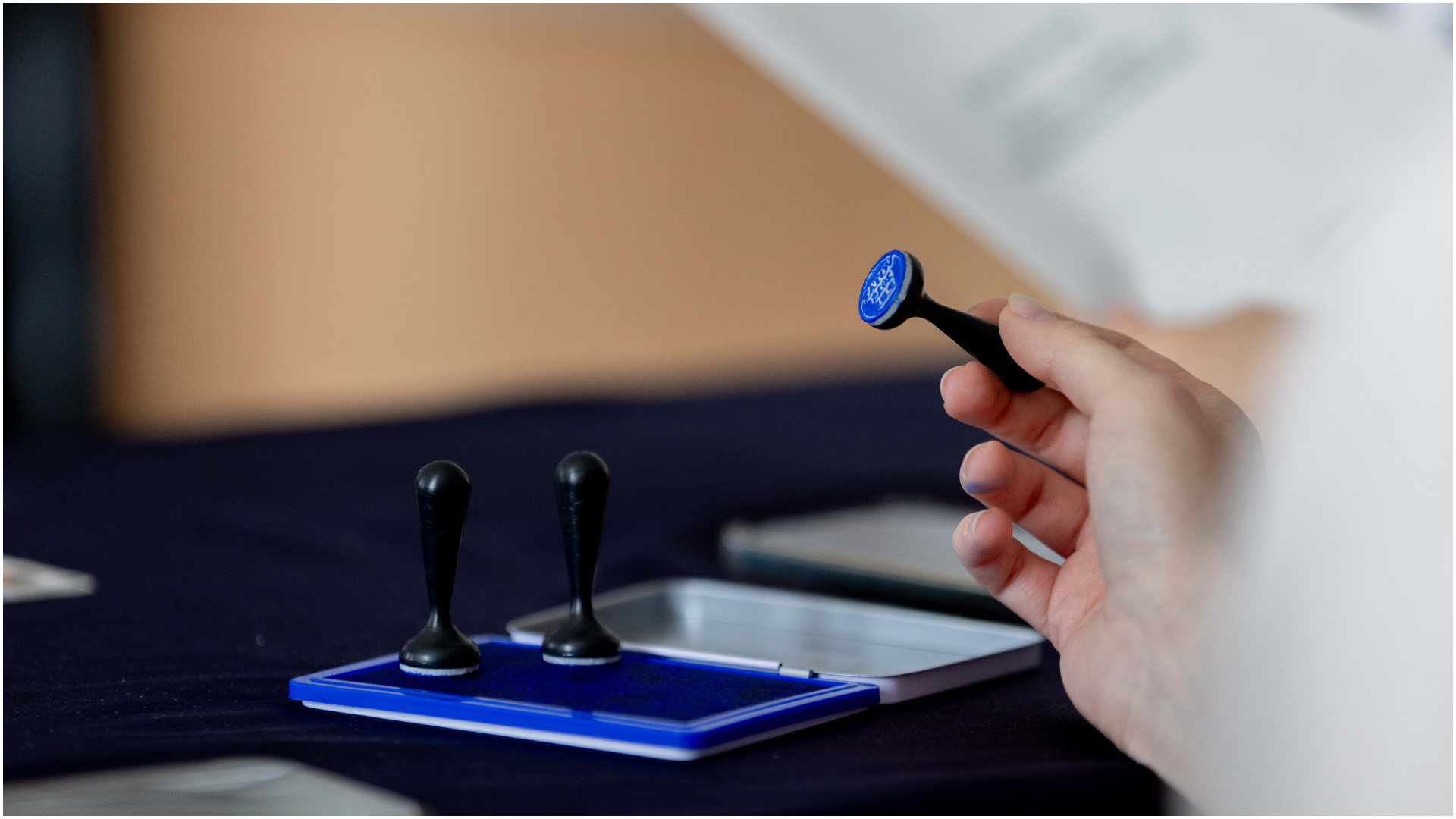 Presa internațională, după primele rezultate ale alegerilor ...