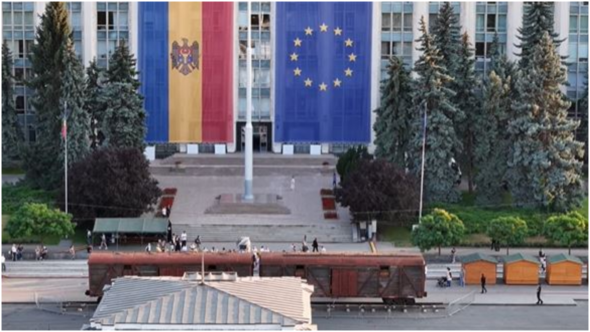 Republica Moldova: O expoziție dedicată deportărilor staliniste din 1949 le arată oamenilor ...